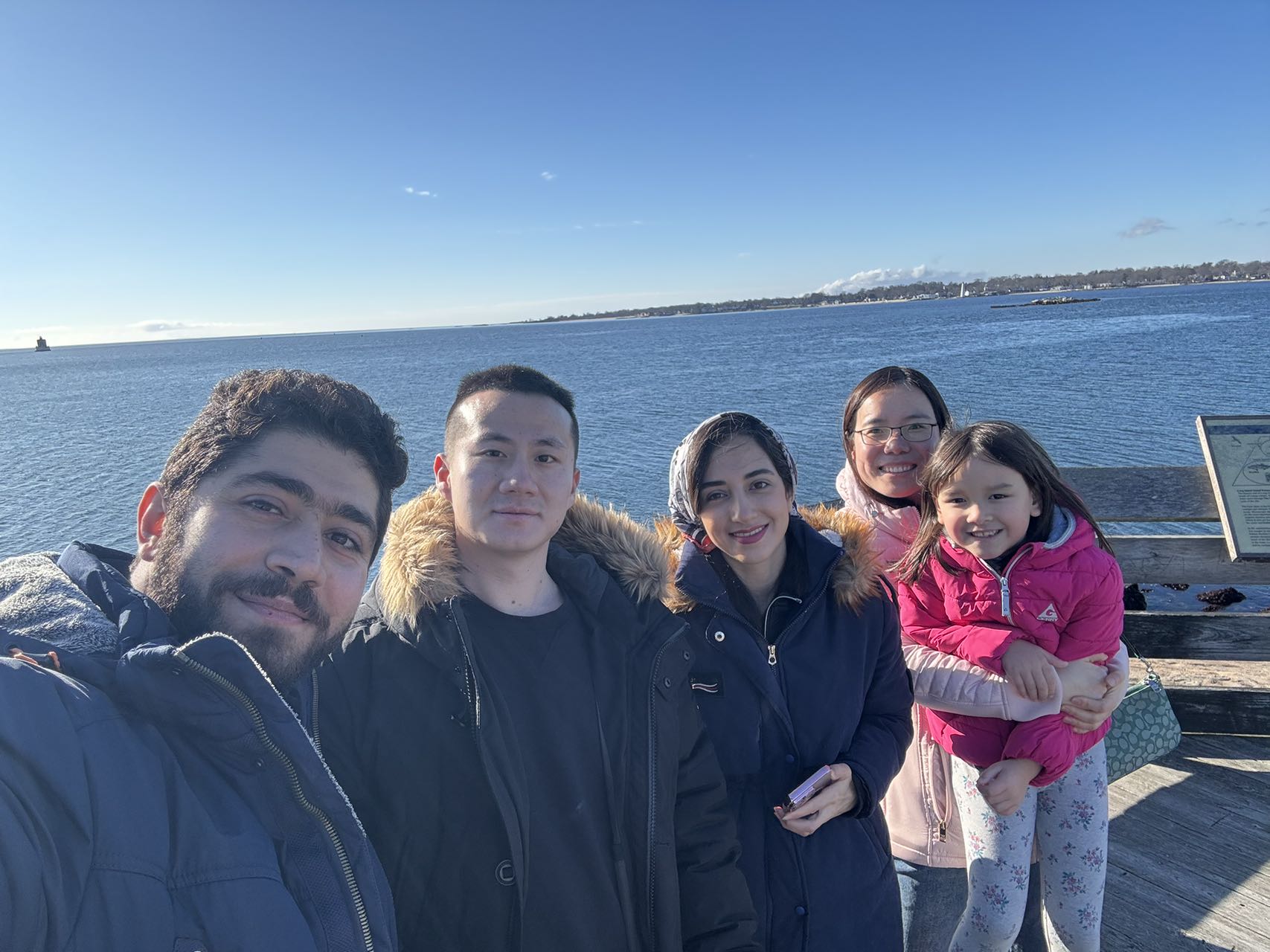 Retreat and Recharge | Distributed Decision-Making and Learning Lab